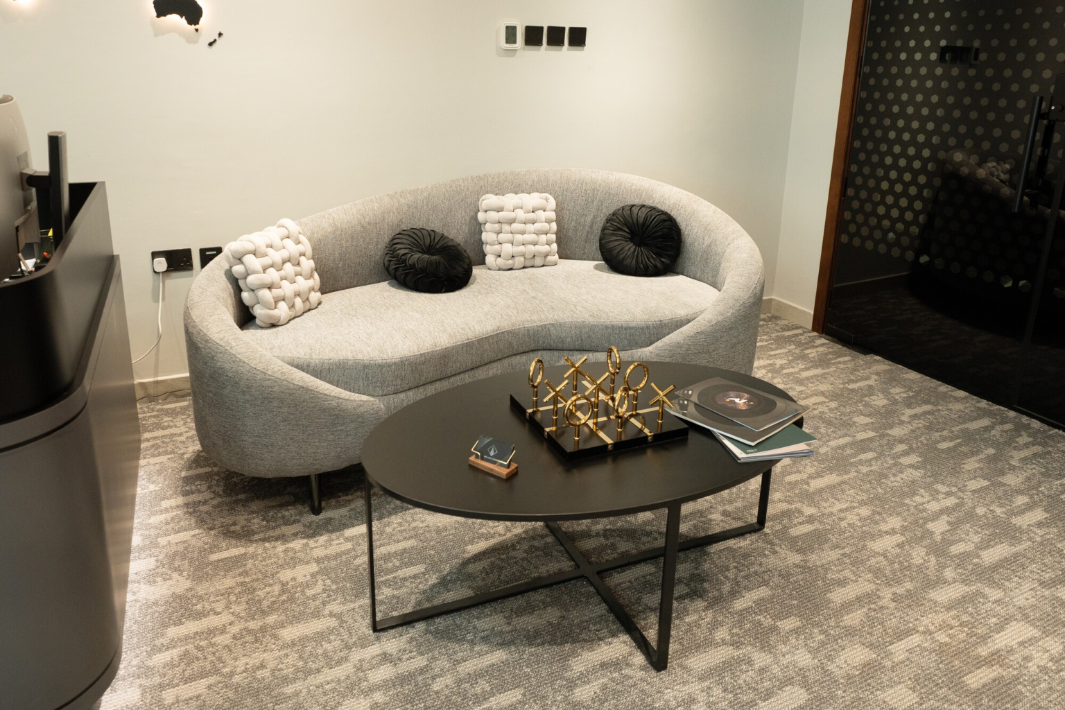 How to Make a Rental Apartment Feel Like Home | Renter Tips